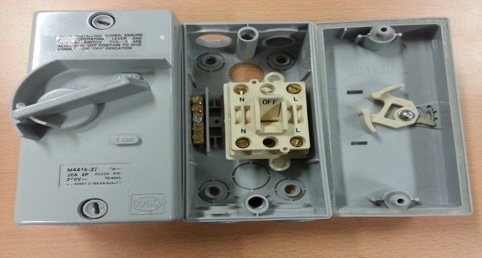 Isolator Switches Isolator Switches
